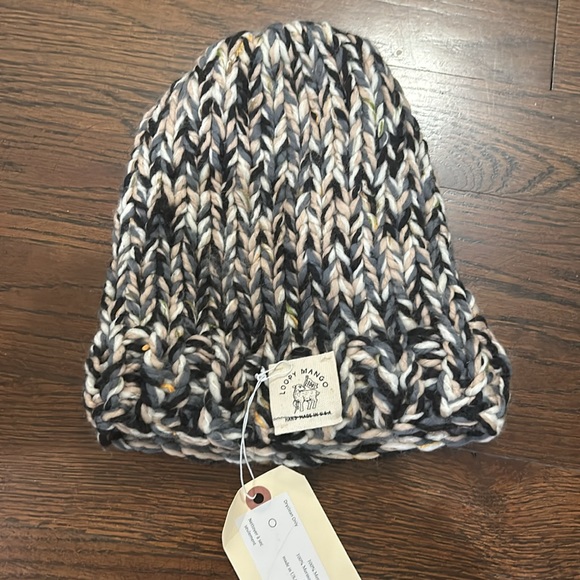 Loopy Mango | Accessories | Nwt Loopy Mango Merino Wool Winter Beanie ...